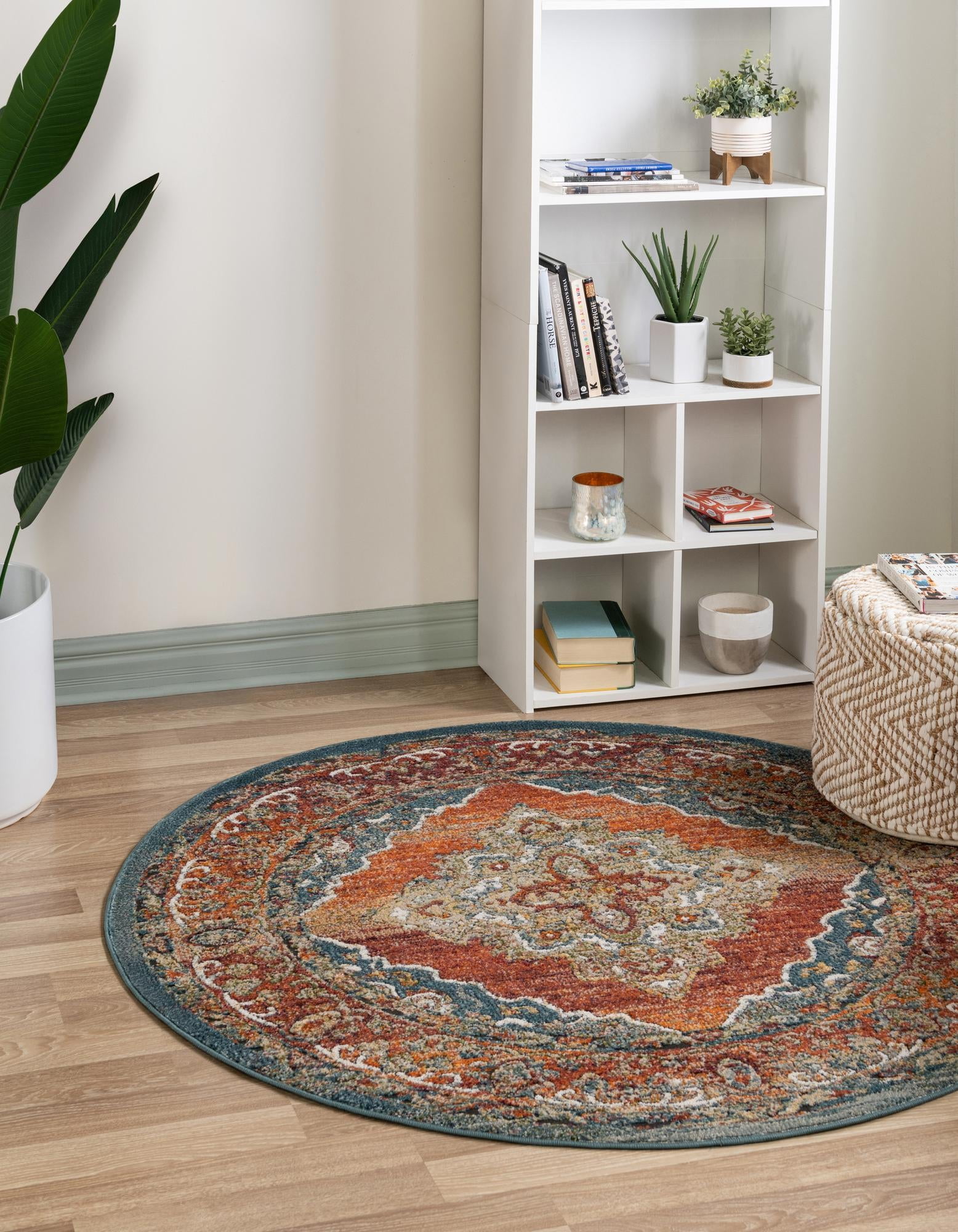 Unique Loom Isabella Collection Area Rug - Rossellini (5' 1" Round Rust ...