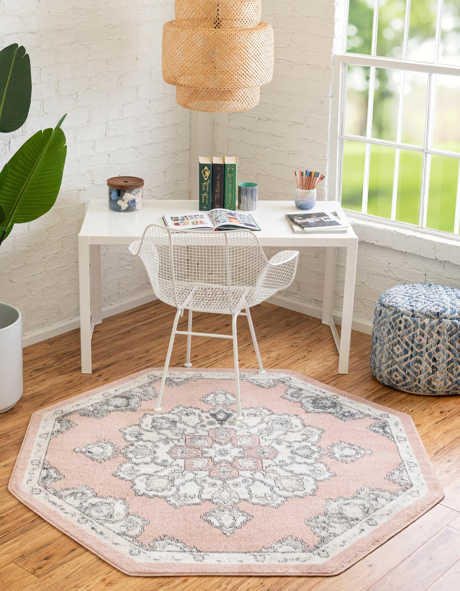 Unique Loom Kokulu Parker Rug Rose/Black 5' Octagon Border Traditional ...