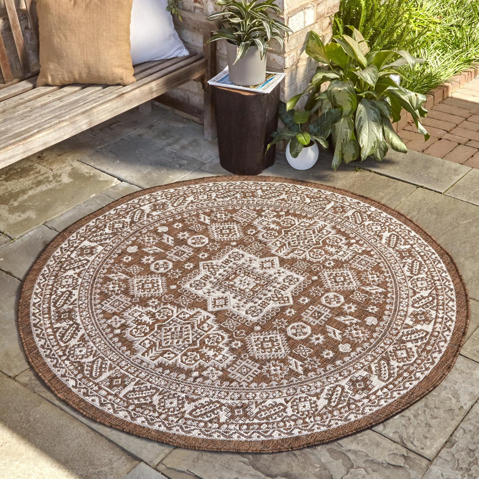 Unique Loom Outdoor Aztec Collection Area Rug - Chalca (10' Round Brown/Ivory) - Walmart ...