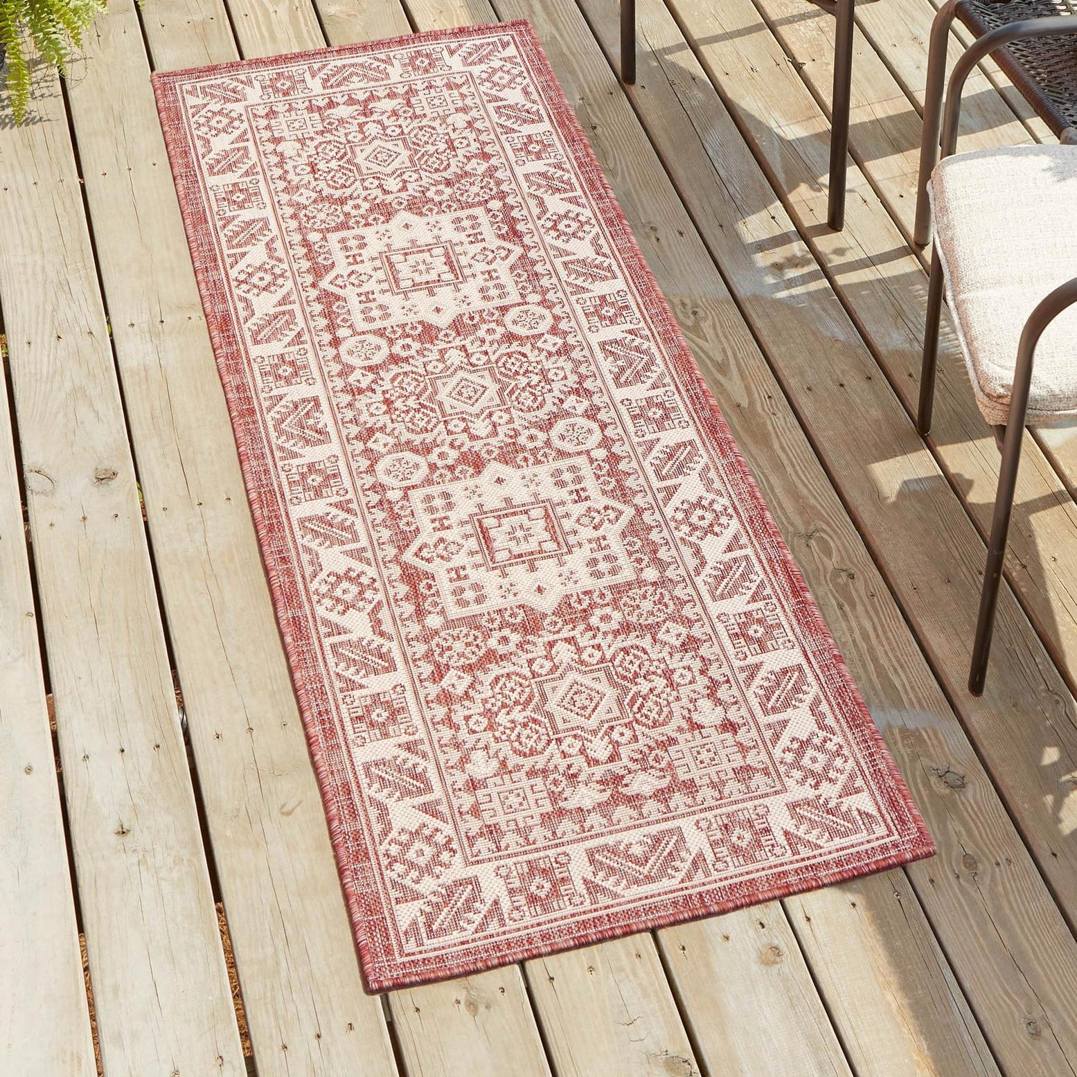 Unique Loom Indoor/Outdoor Aztec Rug, Rust Red/Ivory, 2' 7" x 12 ...