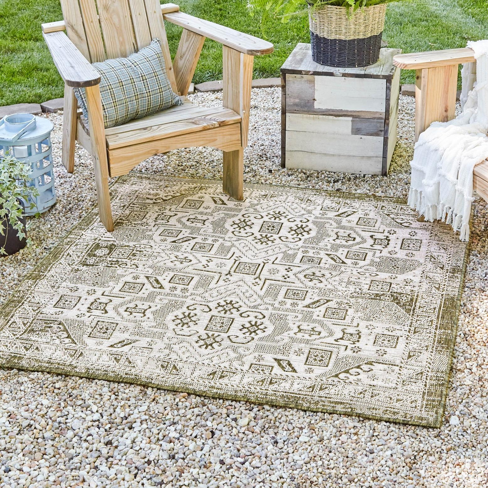Unique Loom Outdoor Aztec Collection Area Rug - Coba (10' Square Green ...
