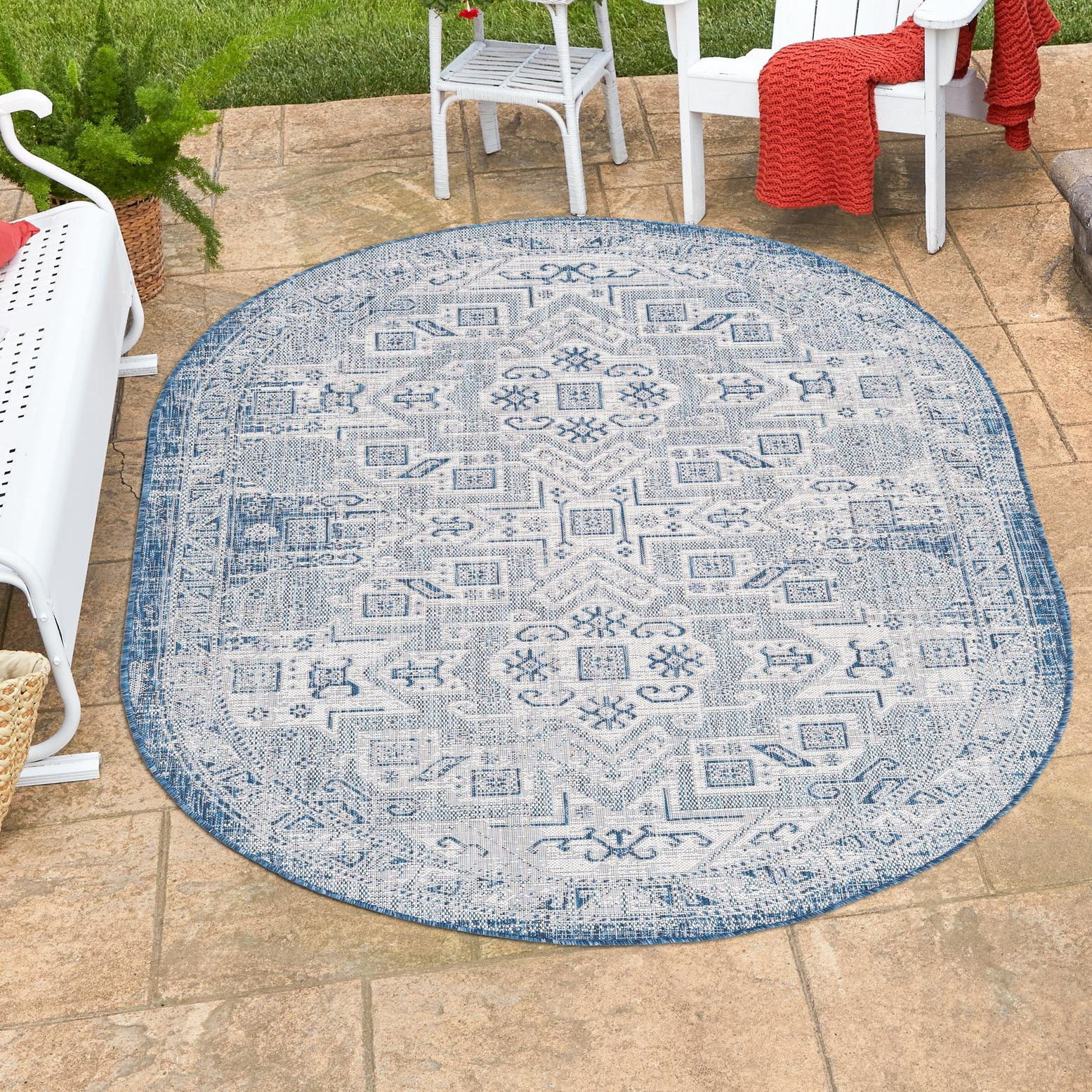 Unique Loom Outdoor Aztec Collection Area Rug - Coba (3' 3" x 5' 3 ...