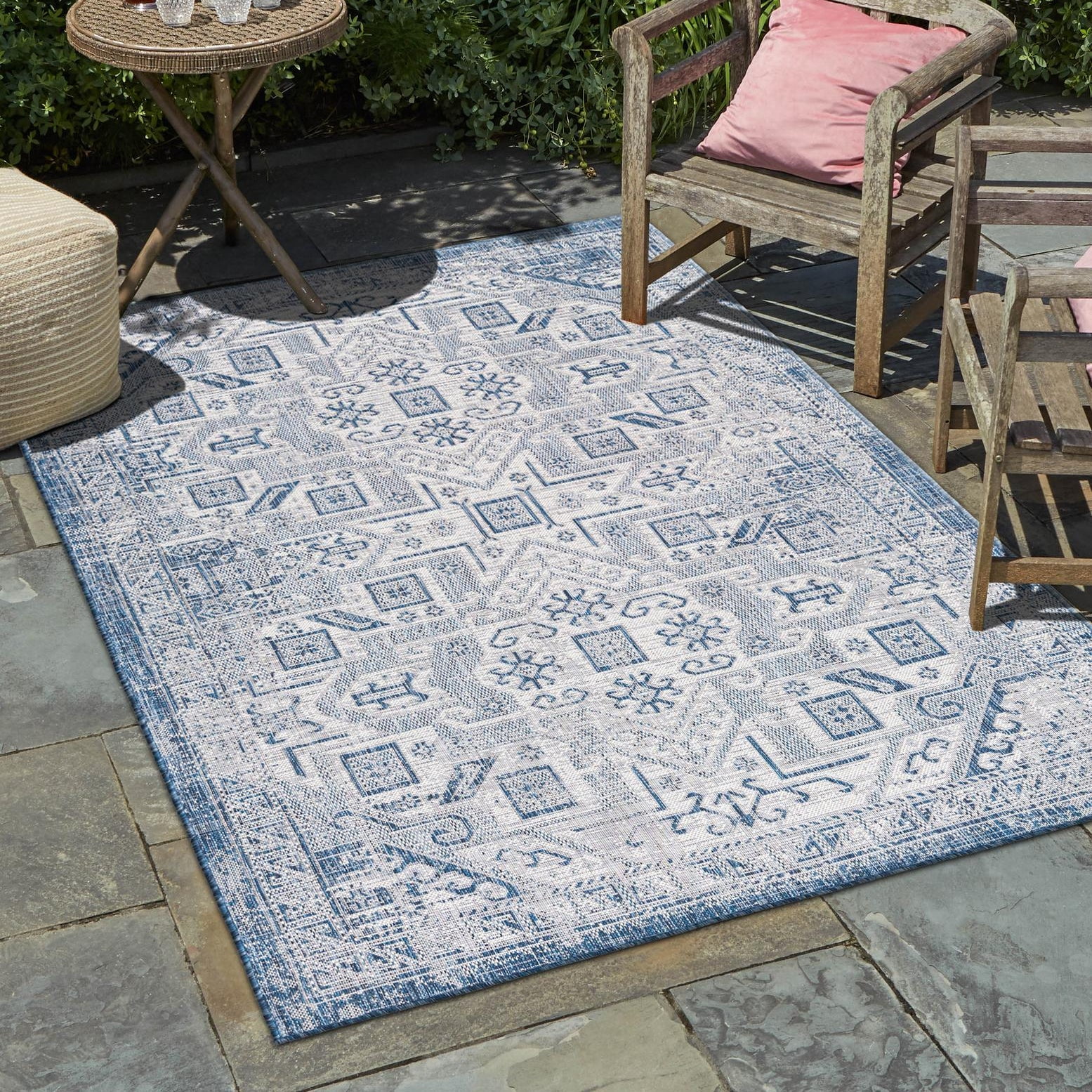 Unique Loom Outdoor Aztec Collection Area Rug - Coba (5' 3" x 7' 10 ...