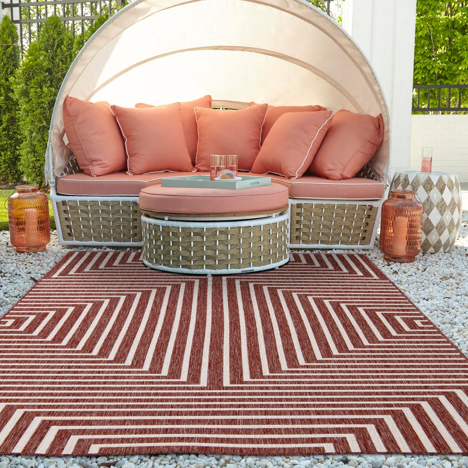 Unique Loom Outdoor Modern Collection Area Rug - Achromatic (7' 10" x ...