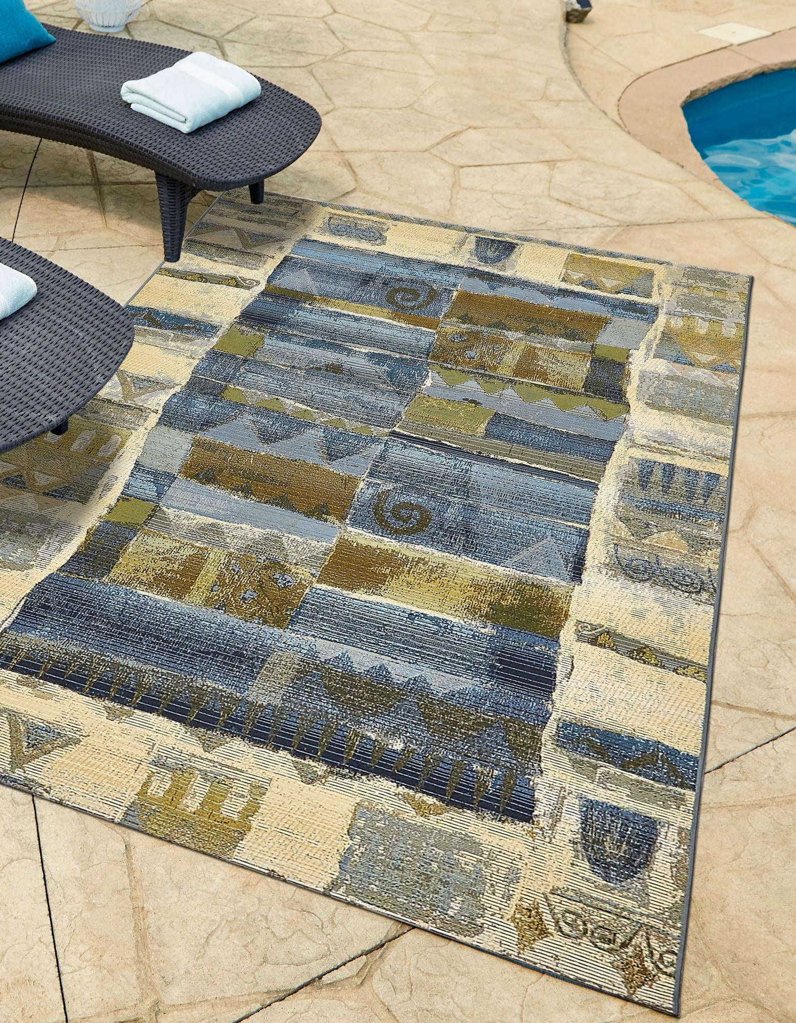 Unique Loom Outdoor Modern Collection Area Rug - Glyph (10' x 12' 2 ...