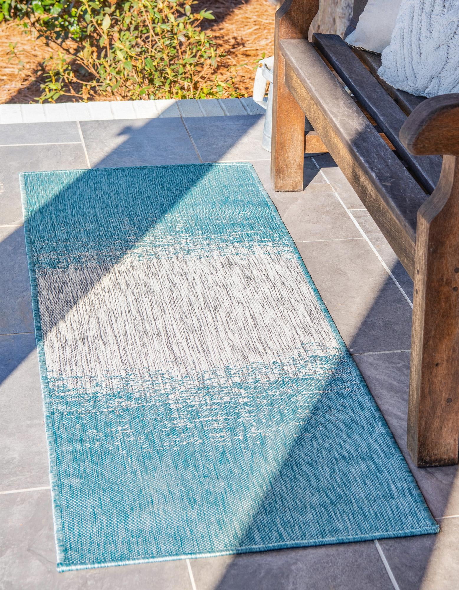 Unique Loom Outdoor Modern Collection Area Rug - Ombre (2' x 6' 1 ...