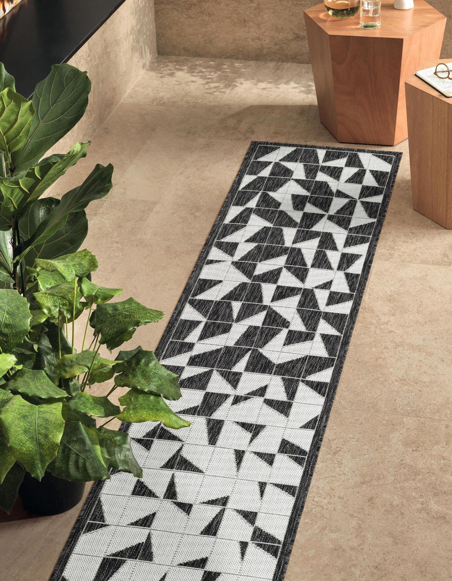 Unique Loom Outdoor Modern Collection Area Rug - Origami (2' 7" x 12 ...