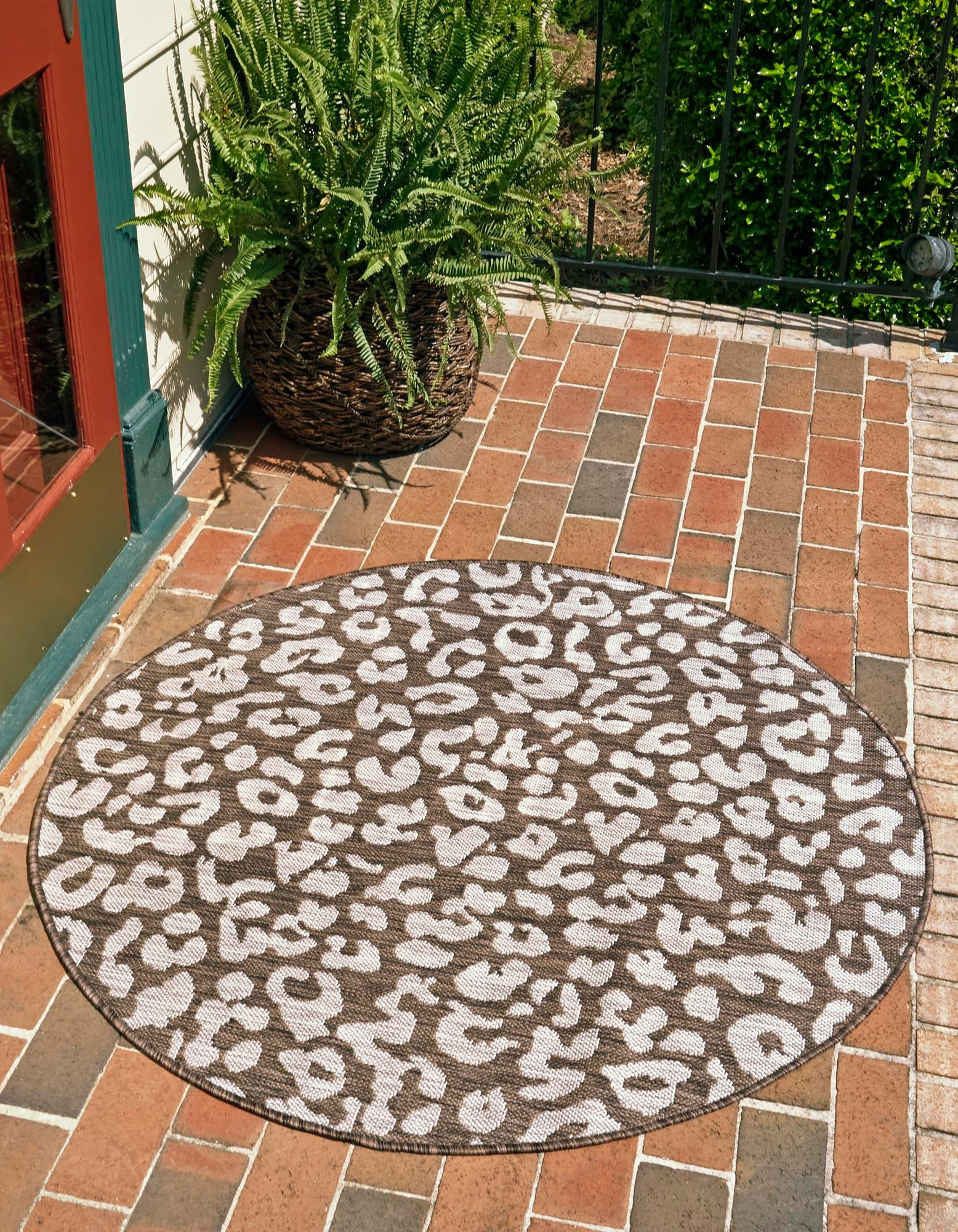 Unique Loom Outdoor Safari Collection Area Rug - Leopard (3' Round ...