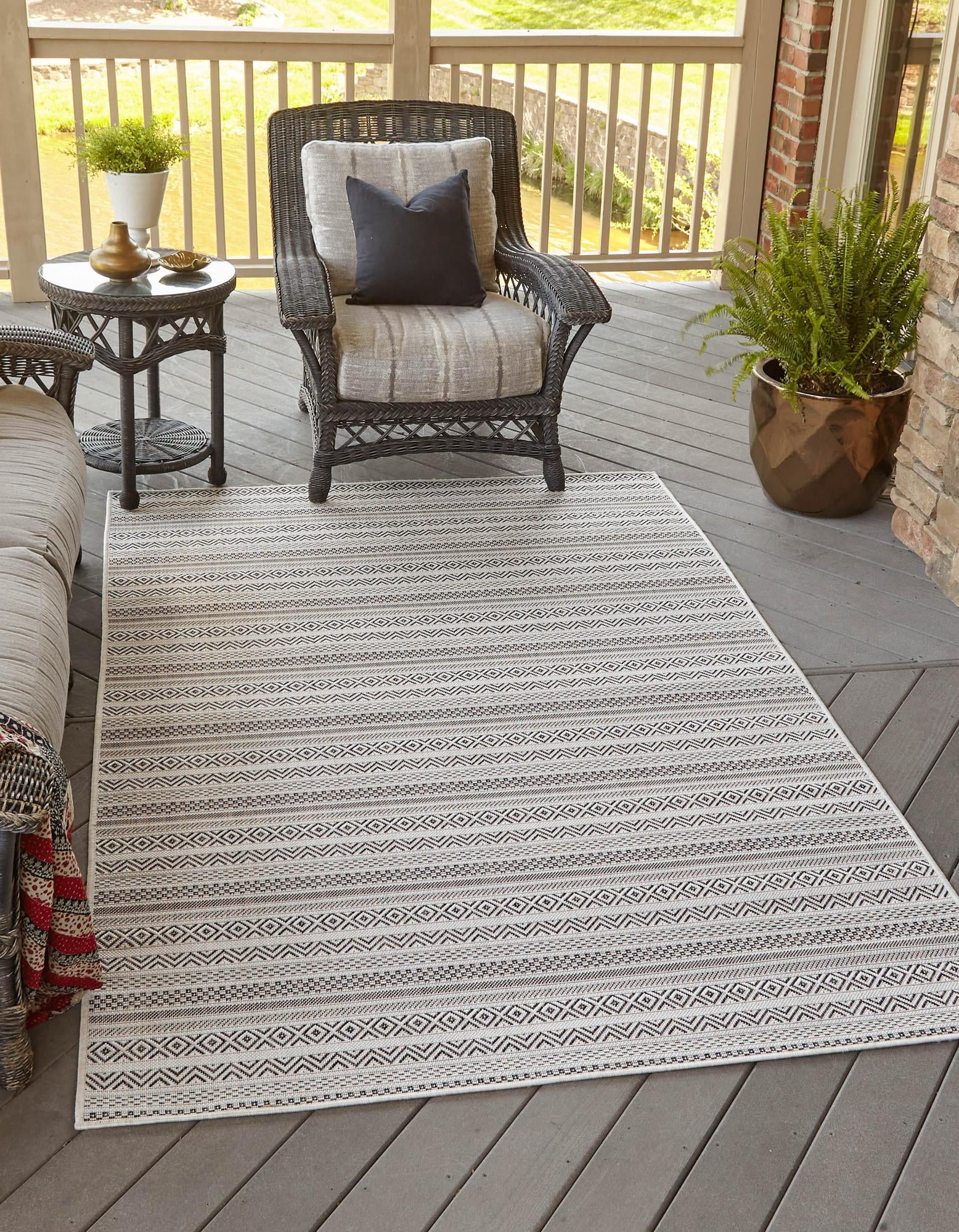 Unique Loom Outdoor Striped Collection Area Rug - Maia (10' x 14' Rectangle Beige/Black ...