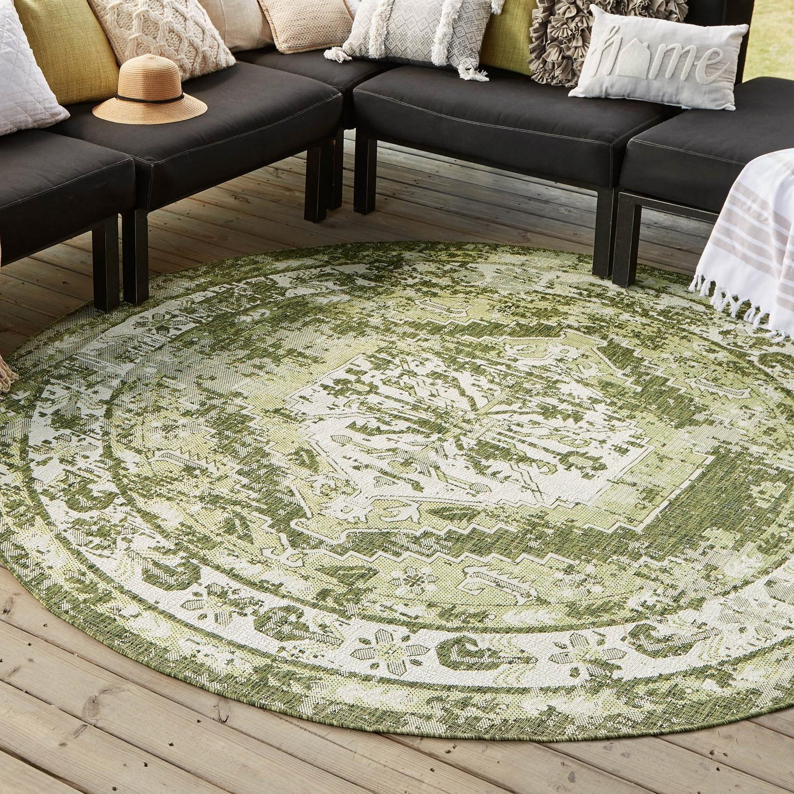 Unique Loom Outdoor Traditional Collection Area Rug - Valeria (5' 3 ...