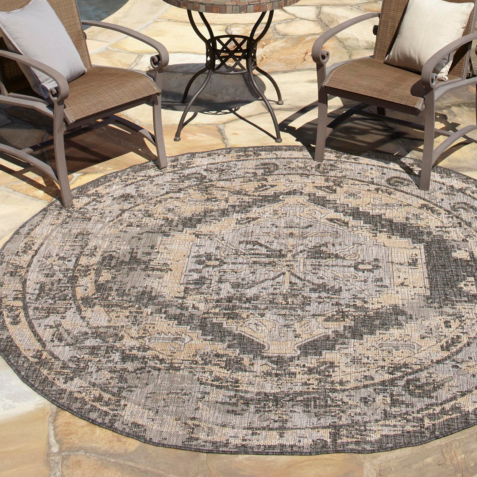 Unique Loom Outdoor Traditional Medallion Pattern Area Rug - Valeria (7 ...
