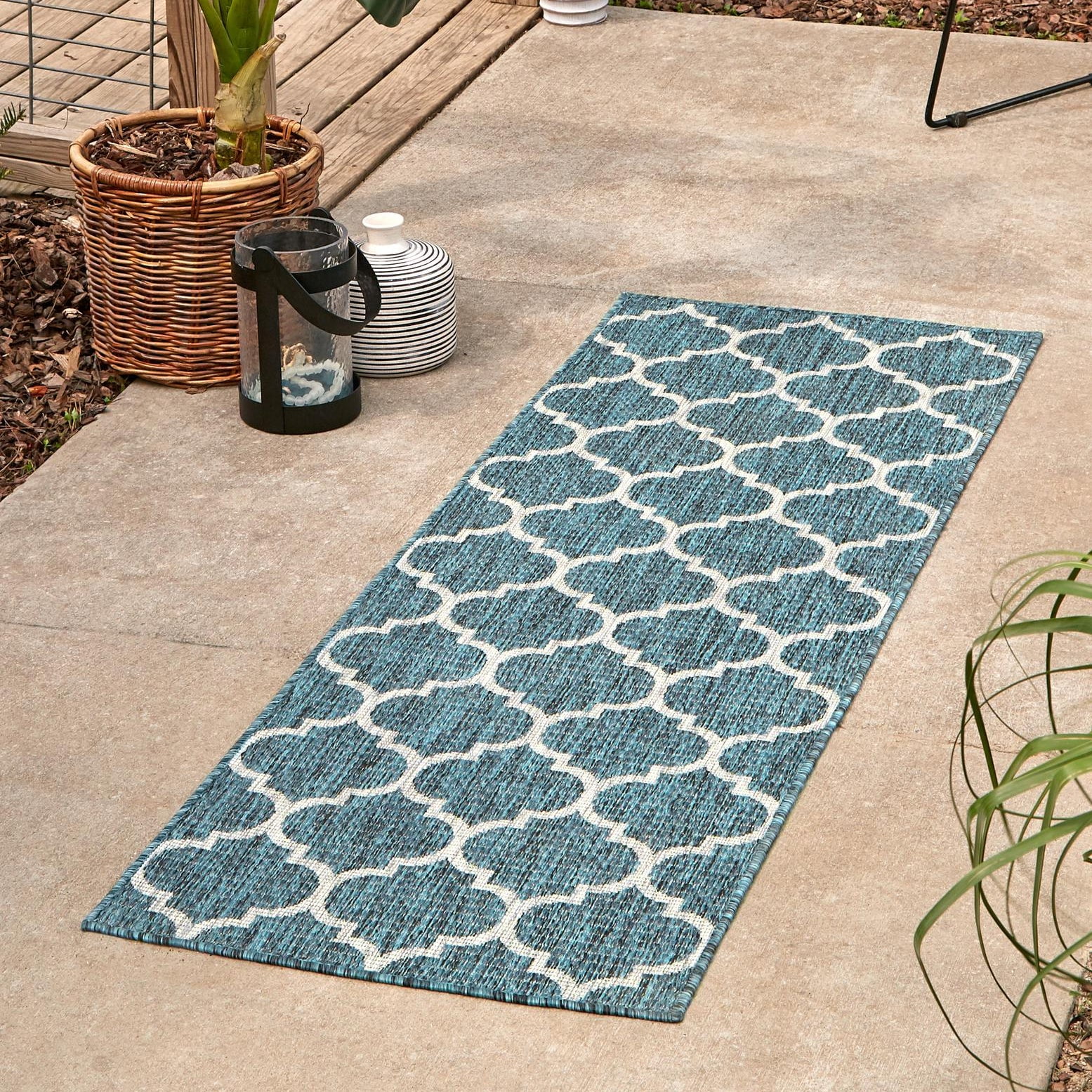 Unique Loom Outdoor Trellis Collection Area Rug (2' 7" x 12' Runner ...