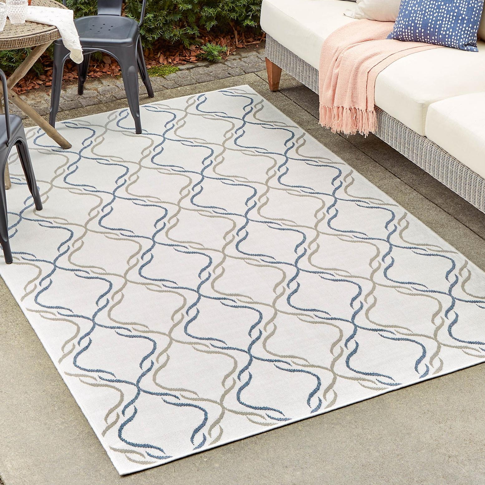 Unique Loom Outdoor Trellis Collection Area Rug - Parmaklik (4' x 6 ...