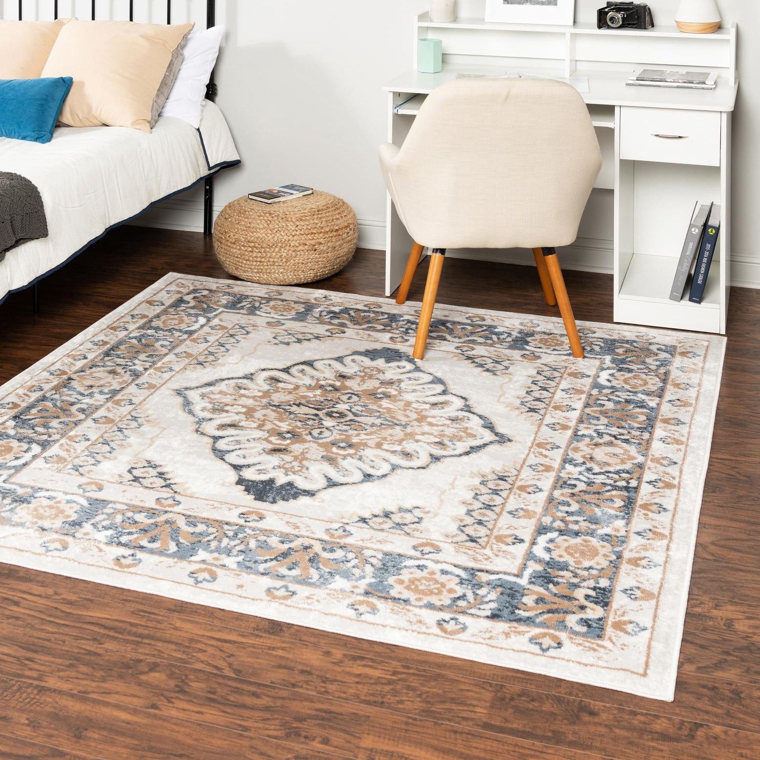 Unique Loom Oxford Collection Area Rug - Bodleian (7' 10" Square Cream ...