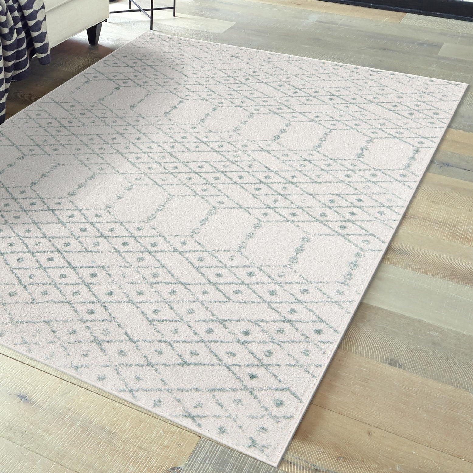 Unique Loom Paxon Trellis Collection Area Rug - Maeve (3' 3" x 5' 3 ...