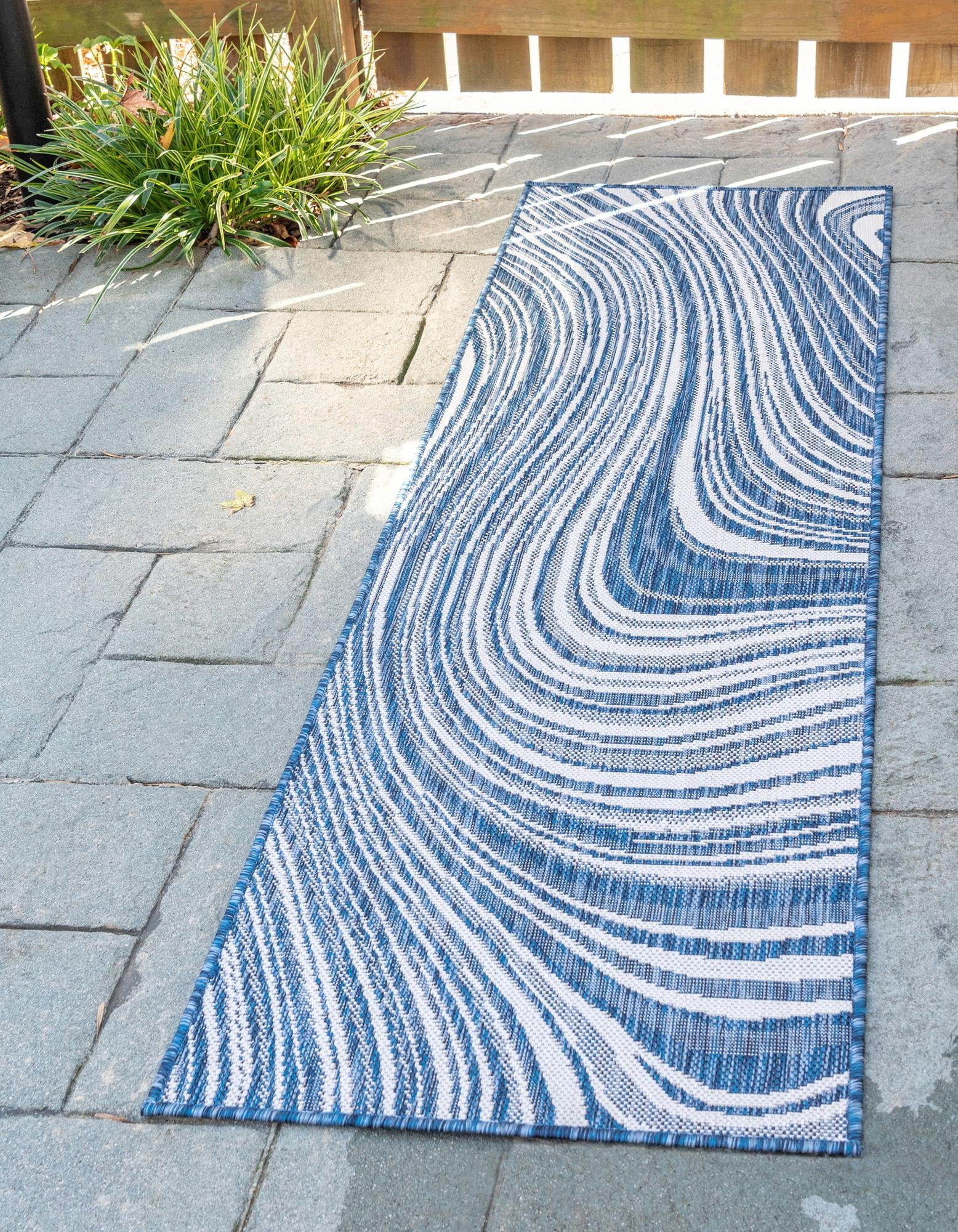 Unique Loom Outdoor Modern Collection Area Rug - Pool (2' x 6' 1 ...