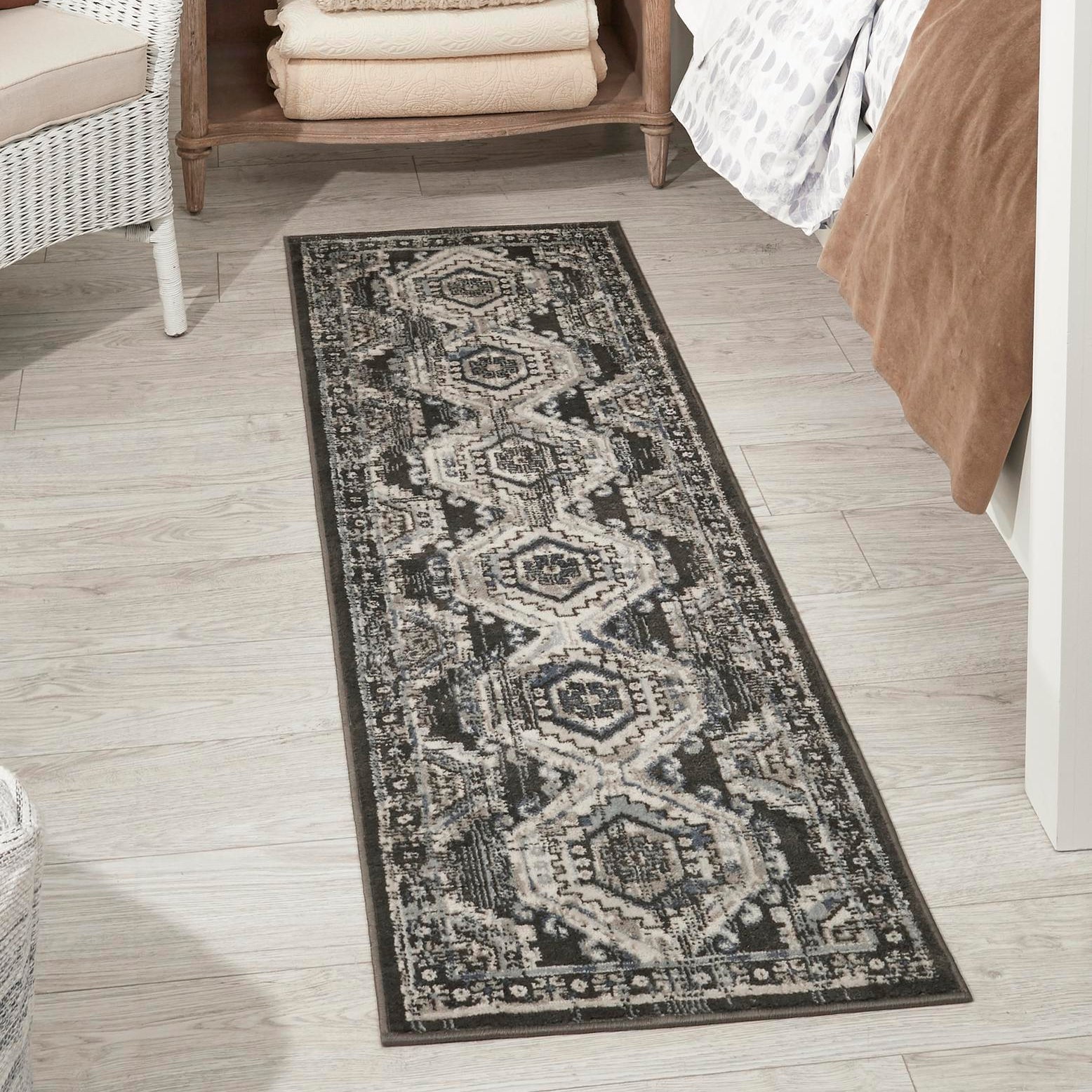 Unique Loom Charlotte Collection Area Rug - Quail (3' 1" x 13' 1 ...