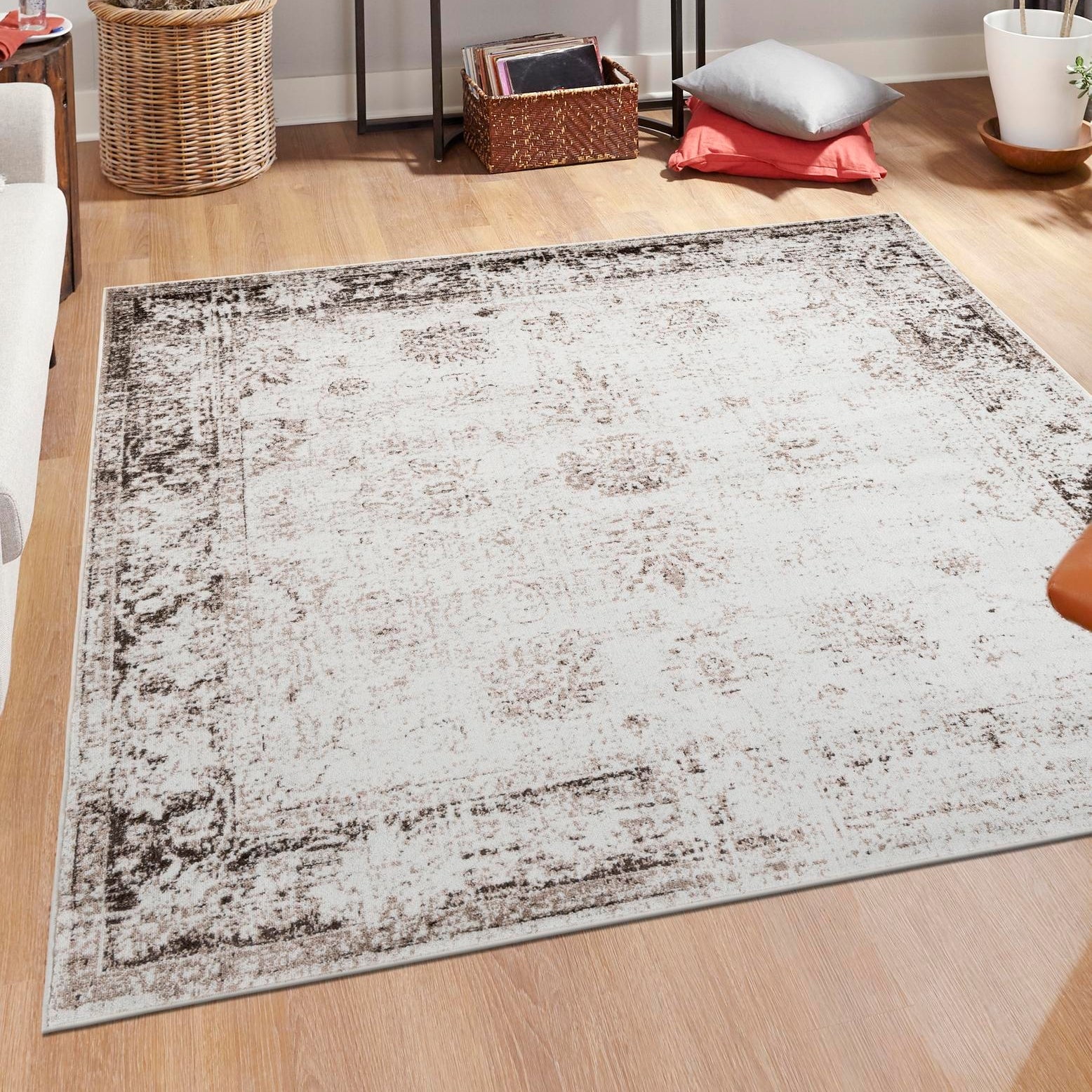 Unique Loom Sofia Collection Area Rug - Casino (6' 1" Square Beige/Tan ...