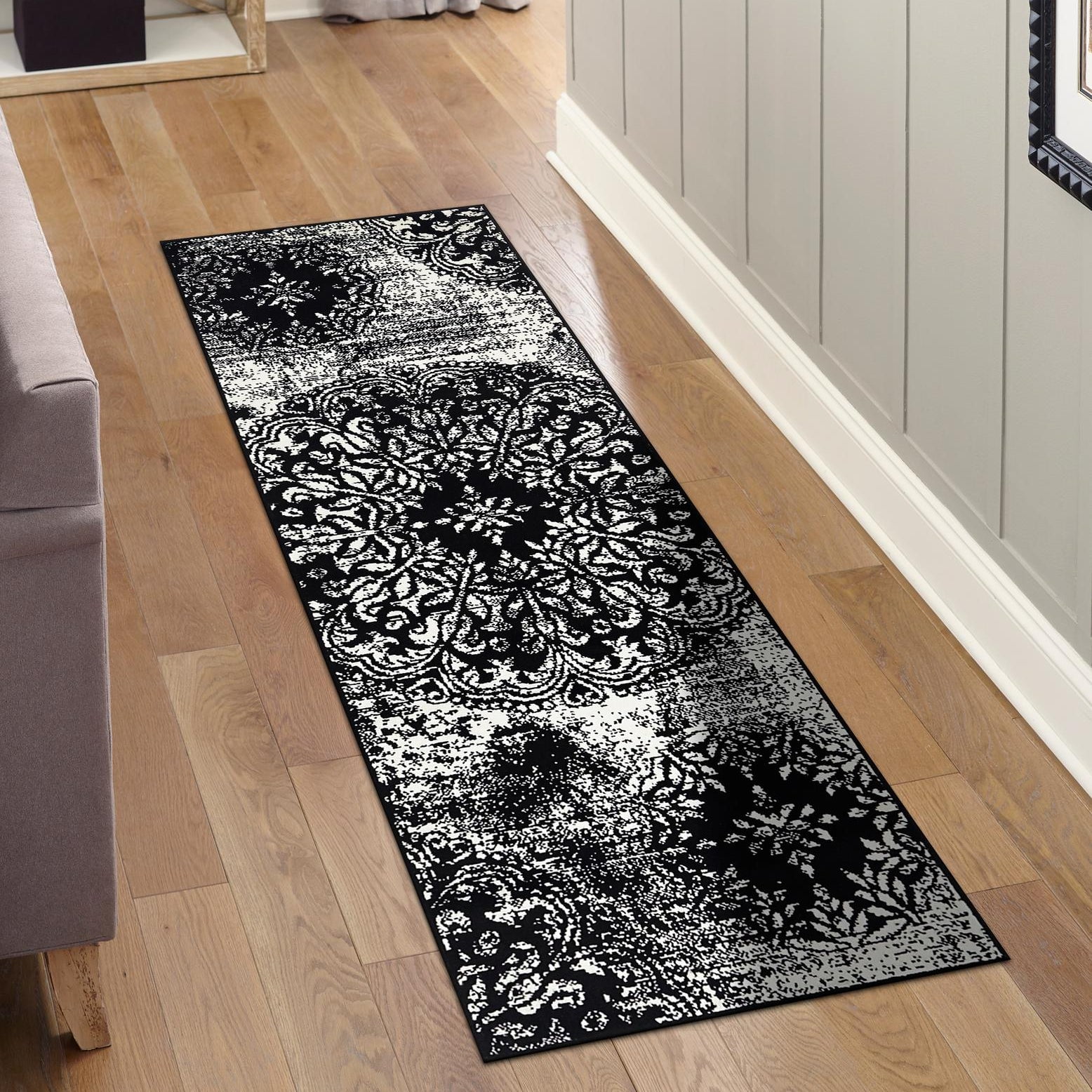 Unique Loom Sofia Collection Area Rug - Grand (2' x 6' 7" Runner Black ...
