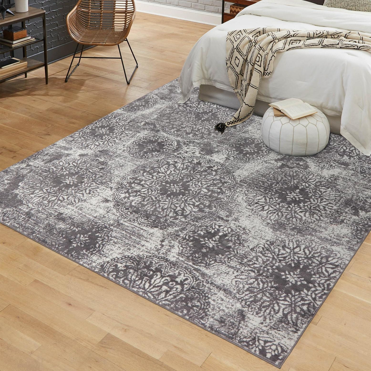Unique Loom Sofia Collection Area Rug - Grand (7' 10" Square Gray/Ivory ...