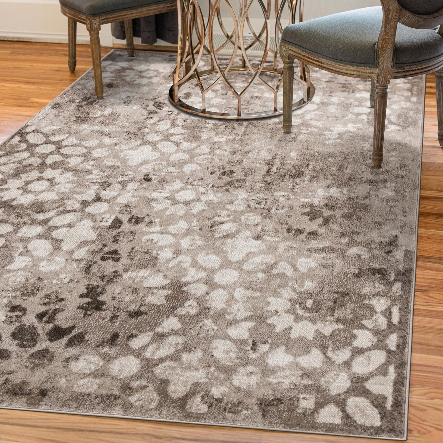 Unique Loom Sofia Collection Area Rug - Larvotto (2' 2" x 3' 1 ...