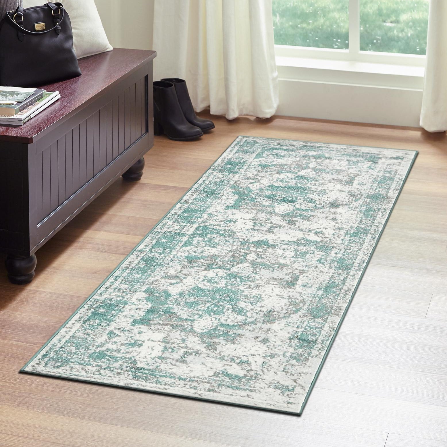 Unique Loom Sofia Collection Area Rug - Salle Garnier (2' x 9' 10 ...