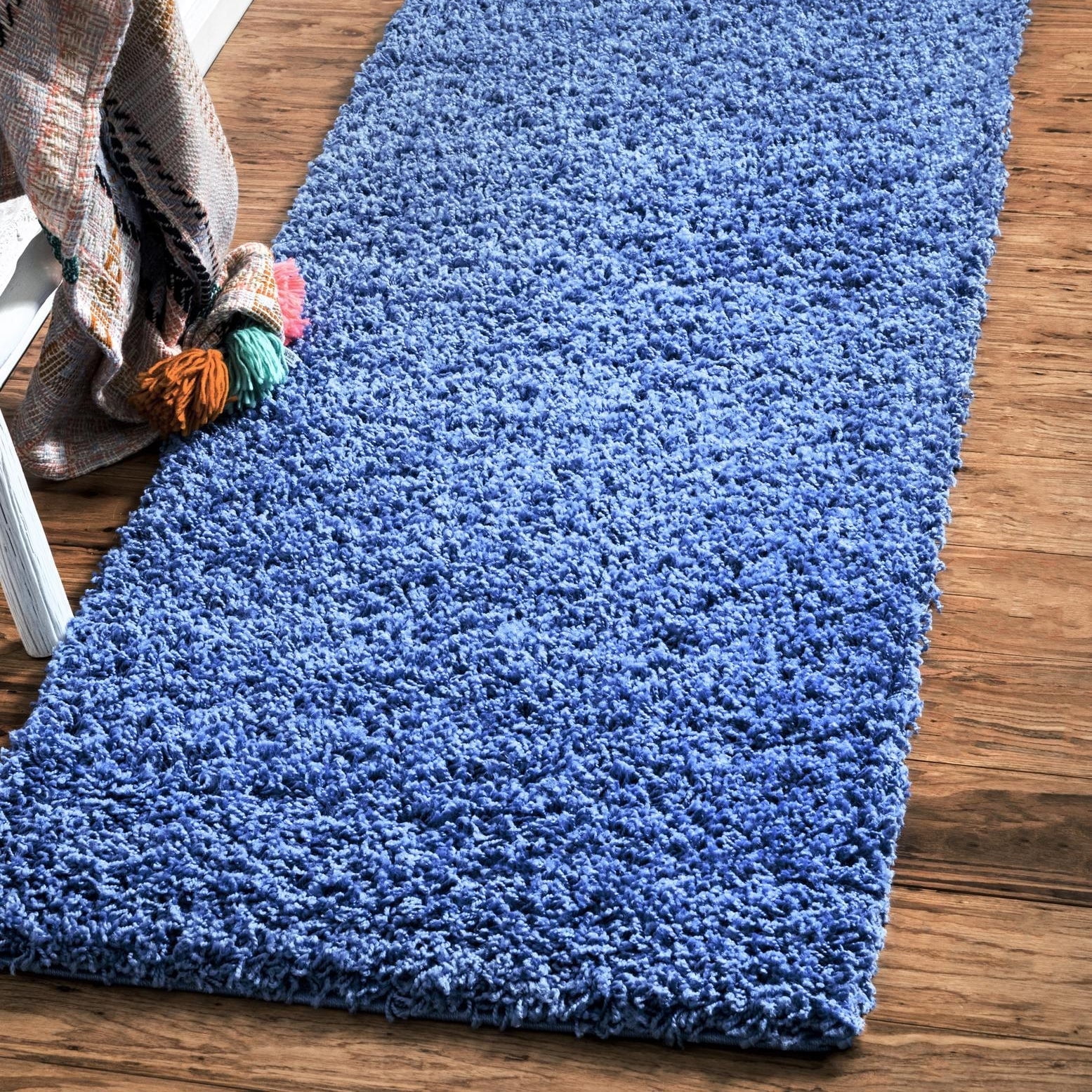 Unique Loom Solid Shag Collection Area Rug (2' 7" x 13' 1" Runner Periwinkle Blue) - Walmart.com