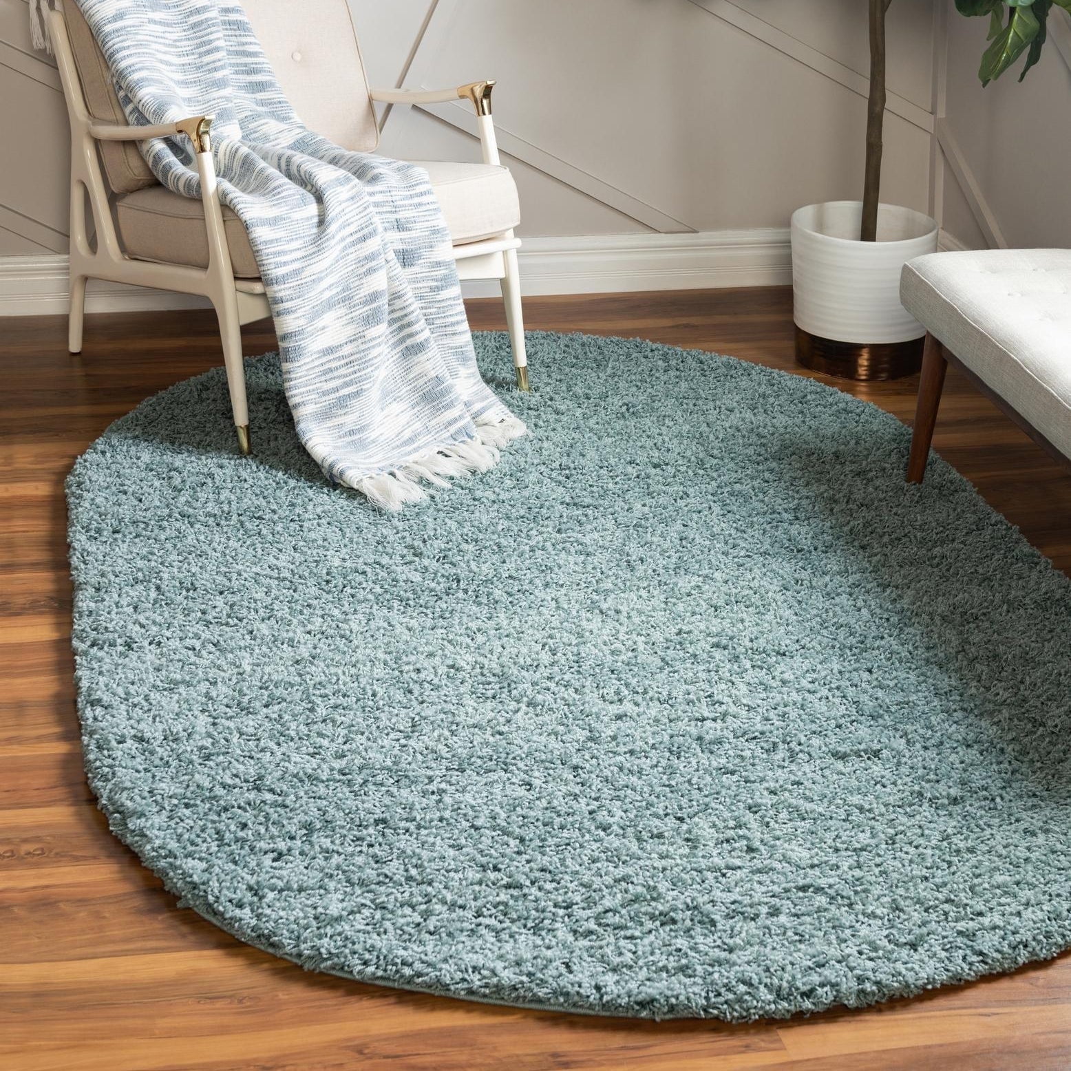 Unique Loom Solid Shag Collection Area Rug (3' 1" x 5' 3" Oval Light ...