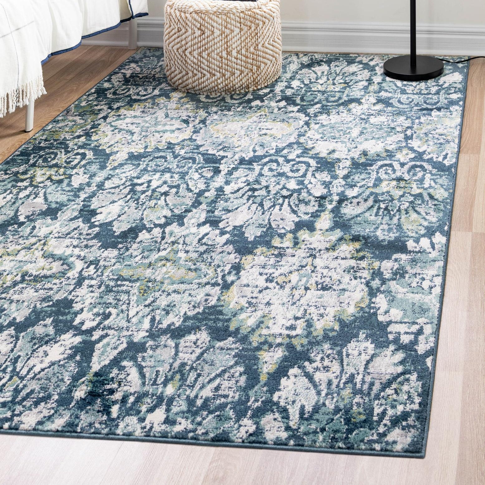 Unique Loom Sumter Collection Area Rug - Brewton (5' 1" x 8' Rectangle ...