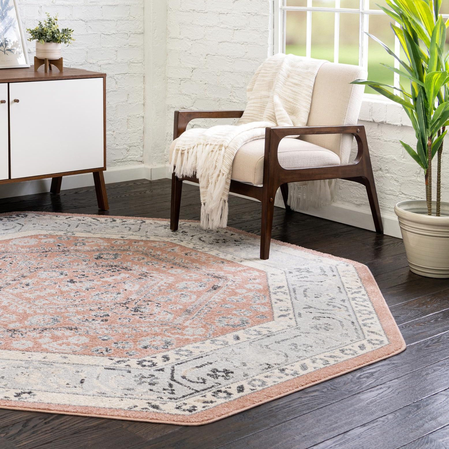 Unique Loom Aurelia Collection Area Rug - Trajan (7' Octagon Rose/Black ...