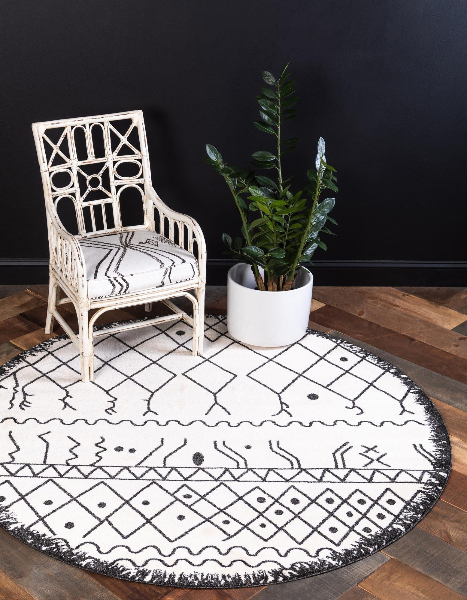 Unique Loom Tribal Fez Rug Beige/Black 8' Round Geometric Bohemian ...