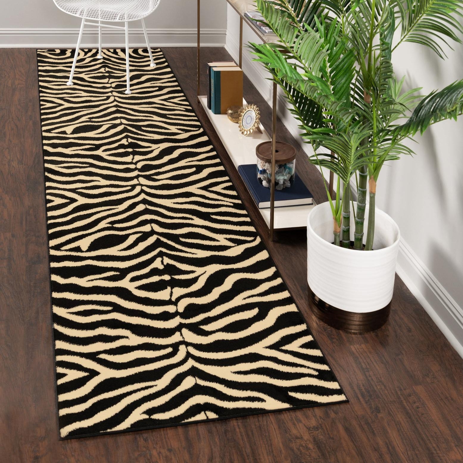 Unique Loom Wildlife Collection Area Rug - Okapi (2' 7" x 10' Runner ...