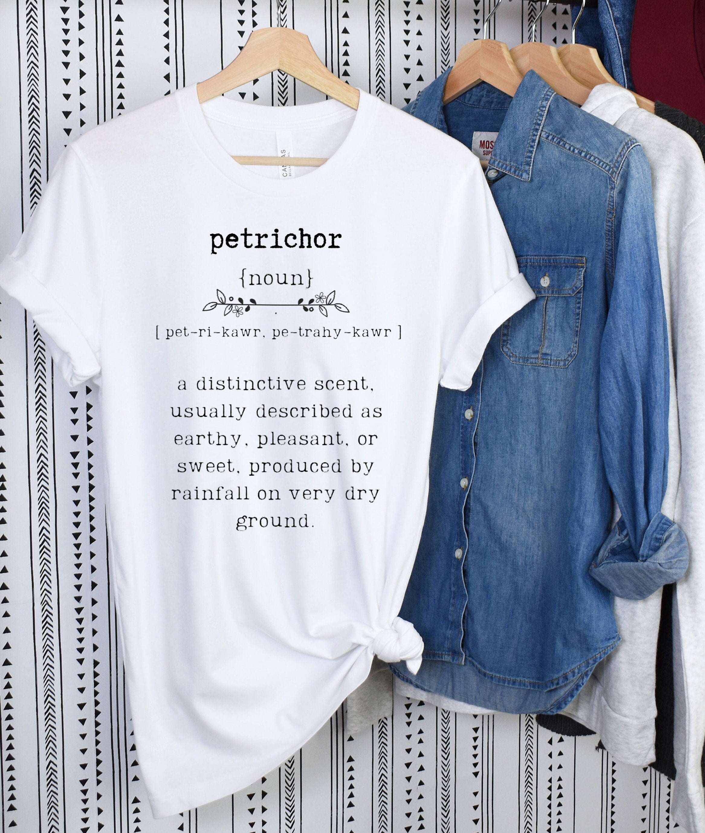 Unique Petrichor Definition T-Shirt for Vocabulary Lovers - Perfect ...