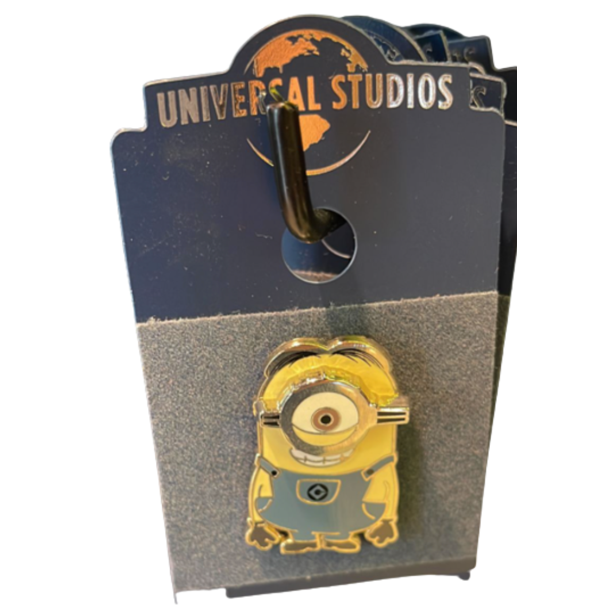 Universal Studios Despicable Me Minions Pin New With Card - Walmart ...