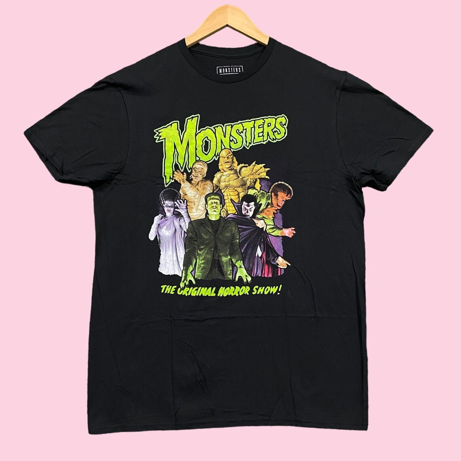 Universal Studios Monsters Horror Poster Tee L - Walmart.com