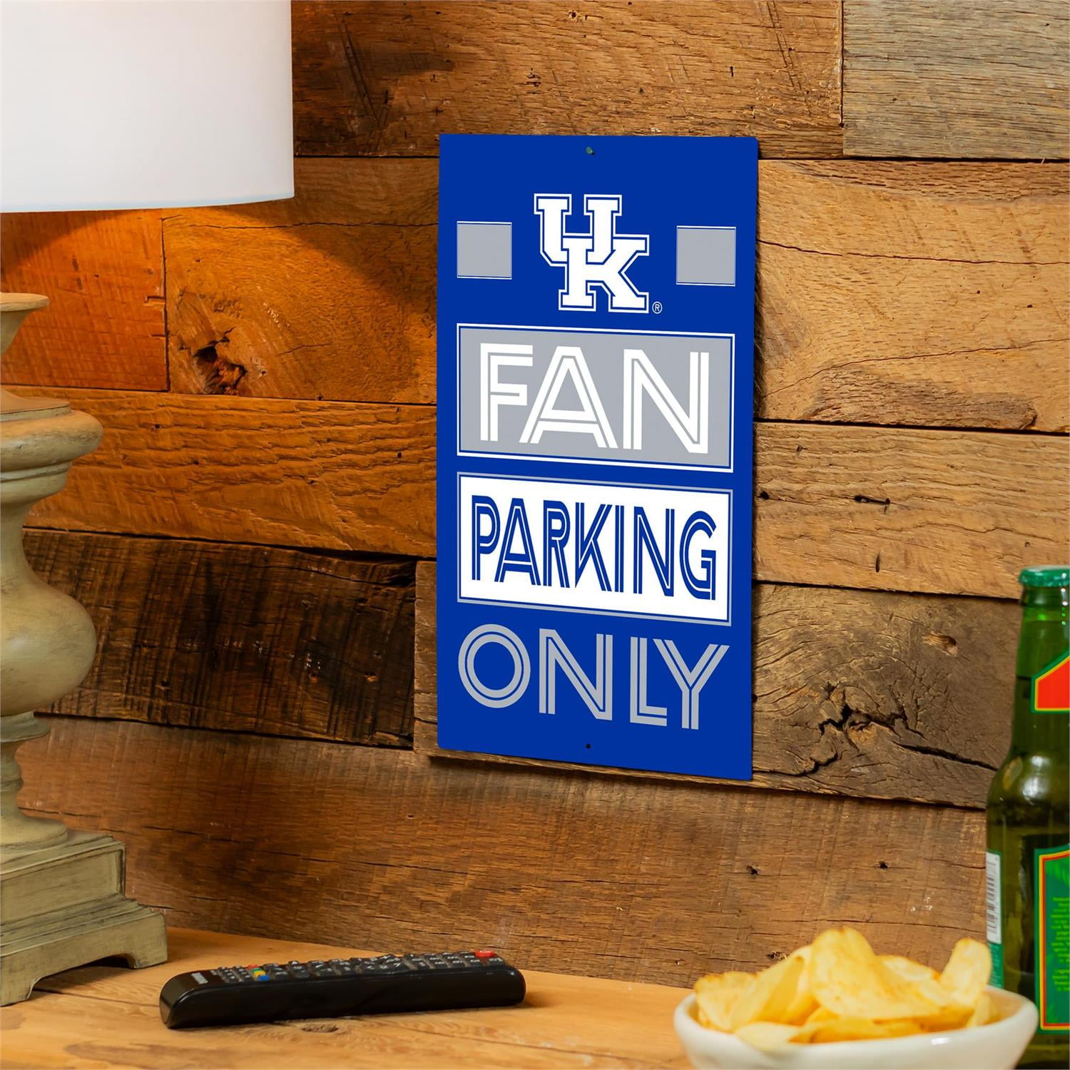 University of Kentucky Fan Parking USA Metal Wall Sign, 7.5" x 11.5 ...