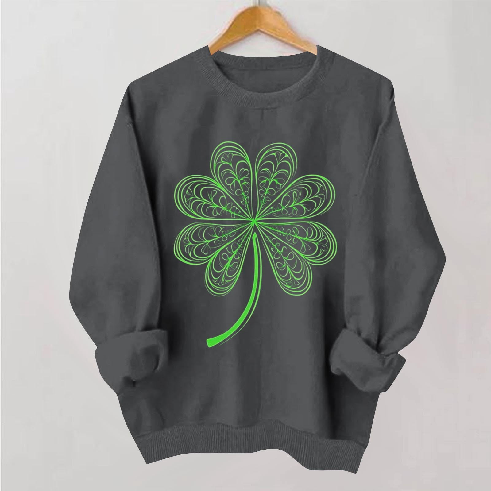 Uootdi Women's Sweatshirt for Women Crew Neck Clover Graphic Print Long ...