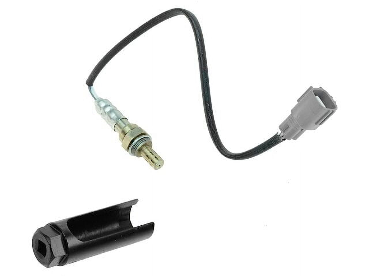 Upstream Oxygen Sensor with Socket Kit - Compatible with 2000 - 2005 ...