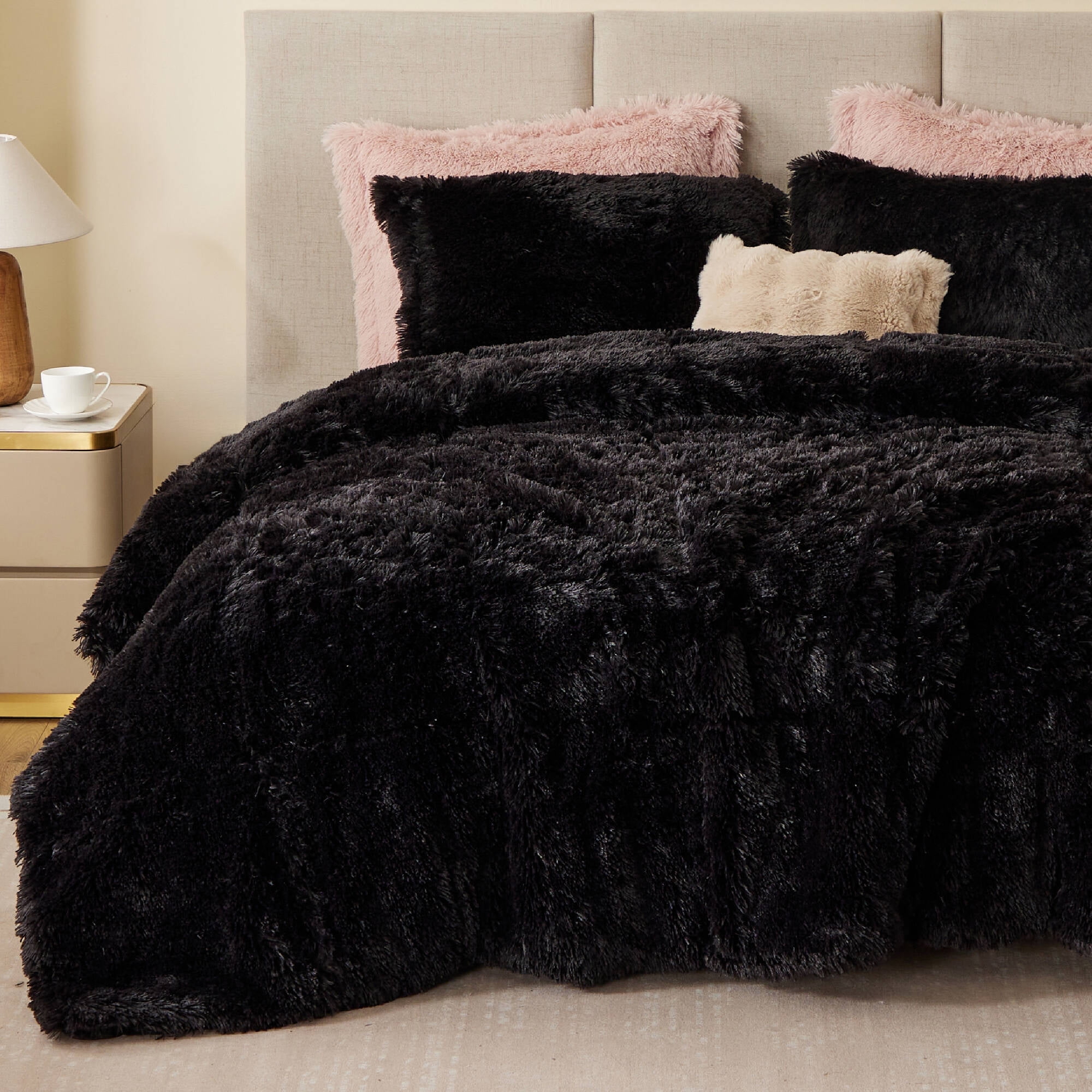 Intelligent Design Full/Queen Shaggy Faux Comforter Set, Long Fur Wave ...