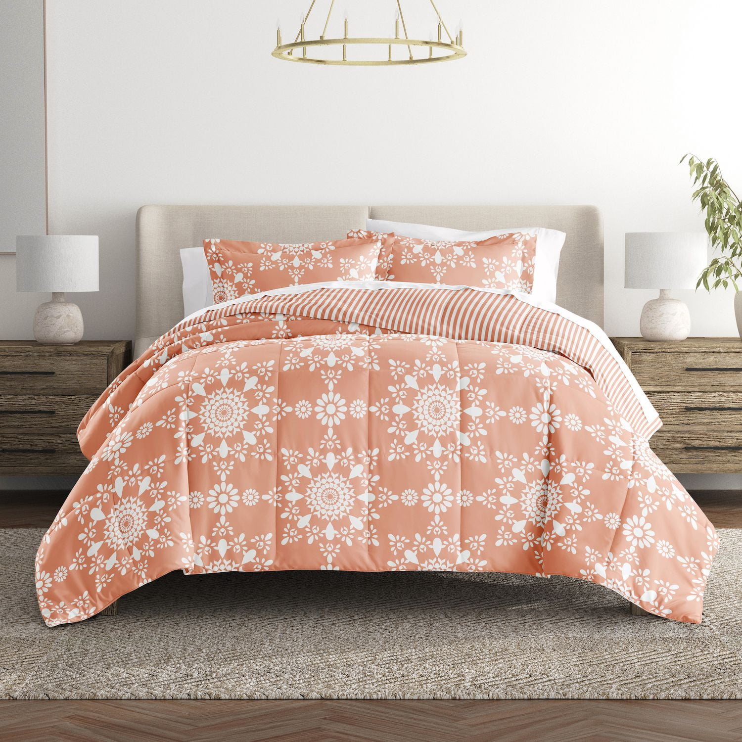 Urban Loft's Lightweight Reversible Down-alternative Comforter Set ...