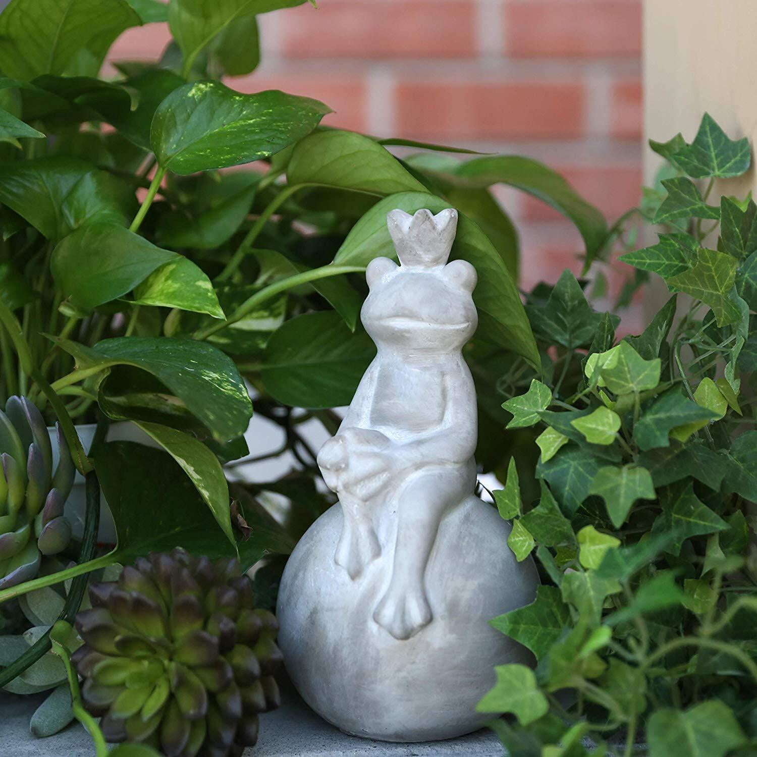 Urban Trends Cement Sitting Crowned Frog with Hands on Knees and Ball ...