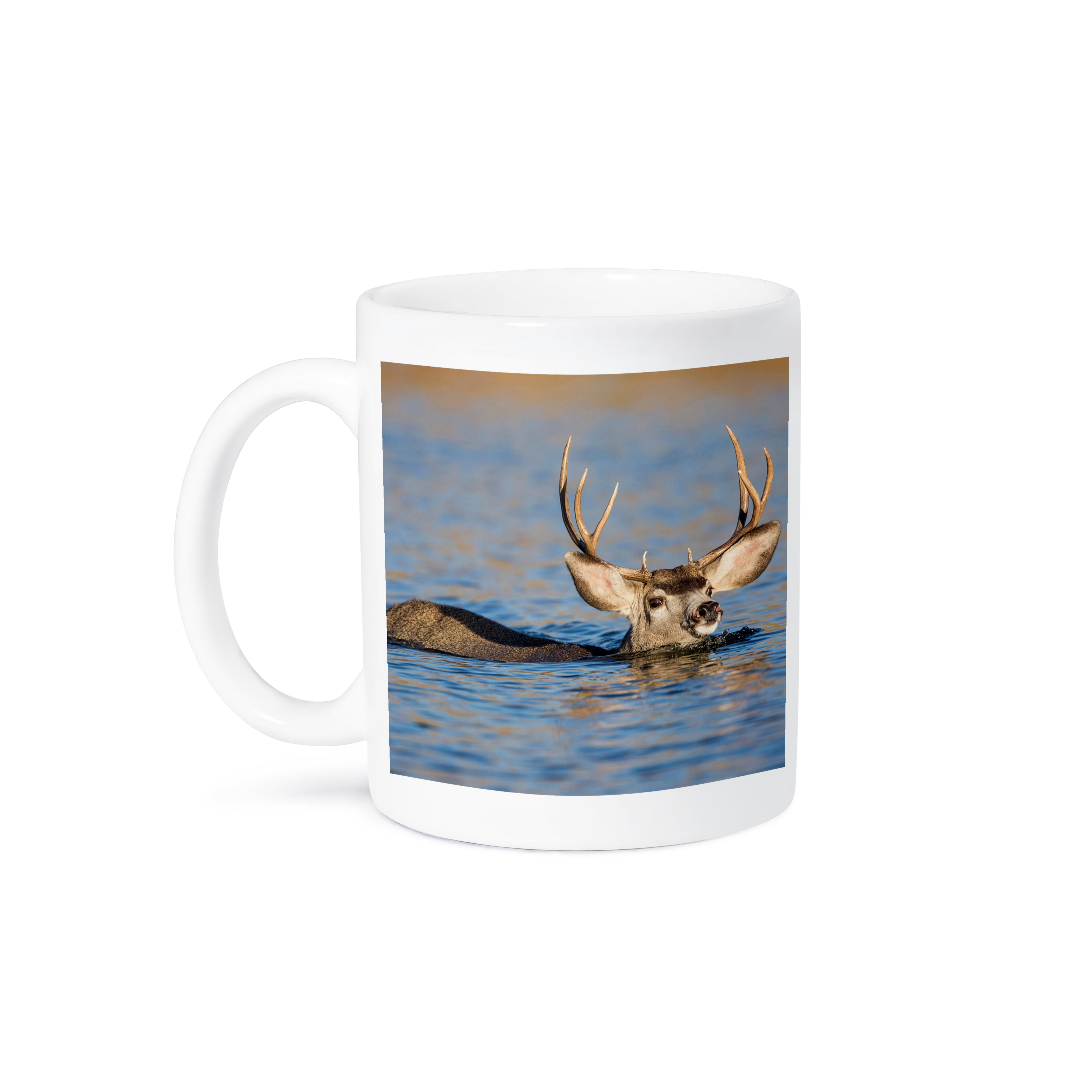 3drose, Usa, Wyoming, Mule Deer Buck Swimming Lake During Migration in ...