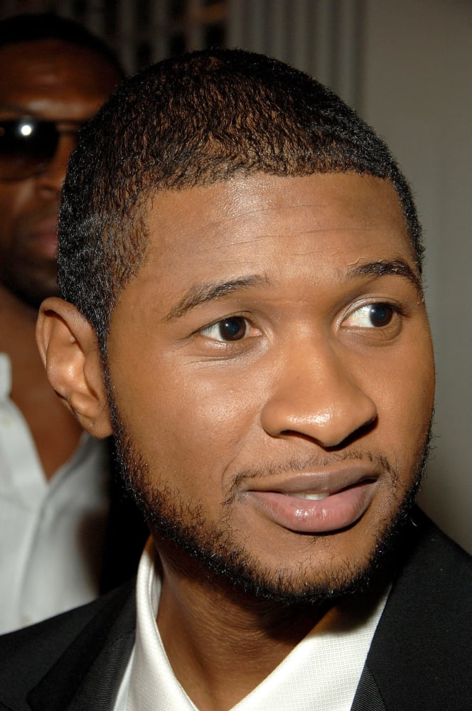 Usher At Arrivals For Chicago "Welcome To Broadway" Party For Usher ...
