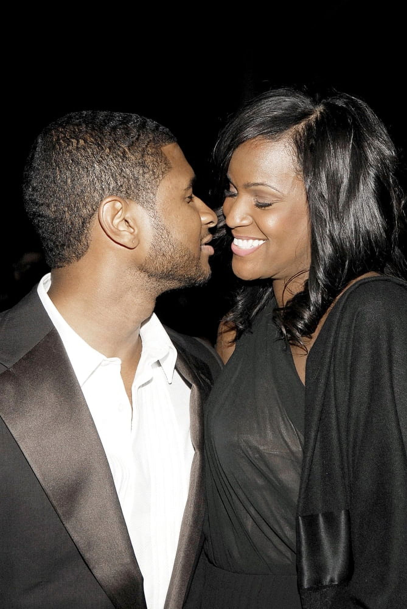 Usher Raymond Tameka Foster In Attendance For 17Th Annual Naacp Theatre ...