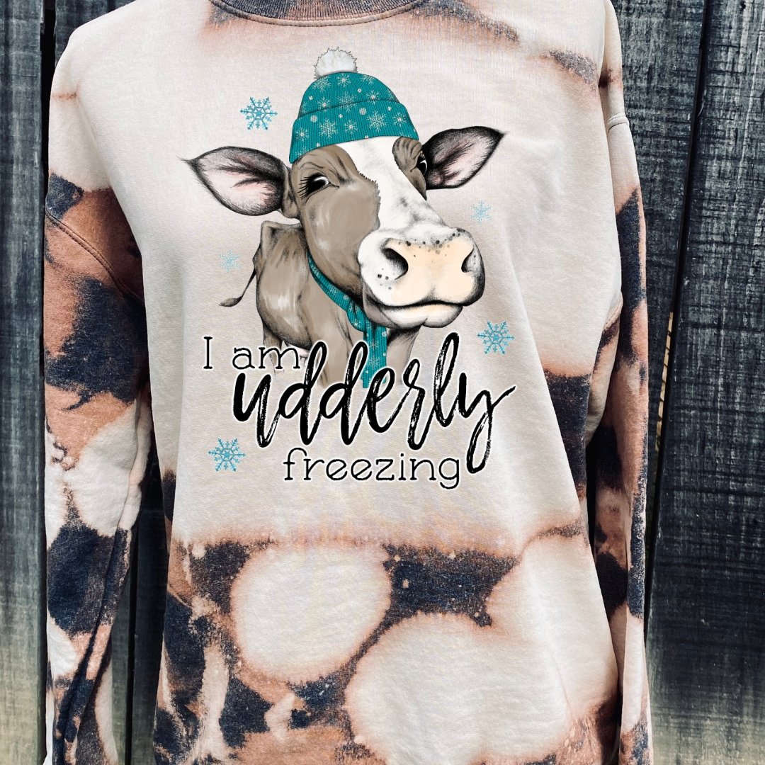 Utterly Freezing Adorable Cow Humorous Sweatshirt - Walmart.com