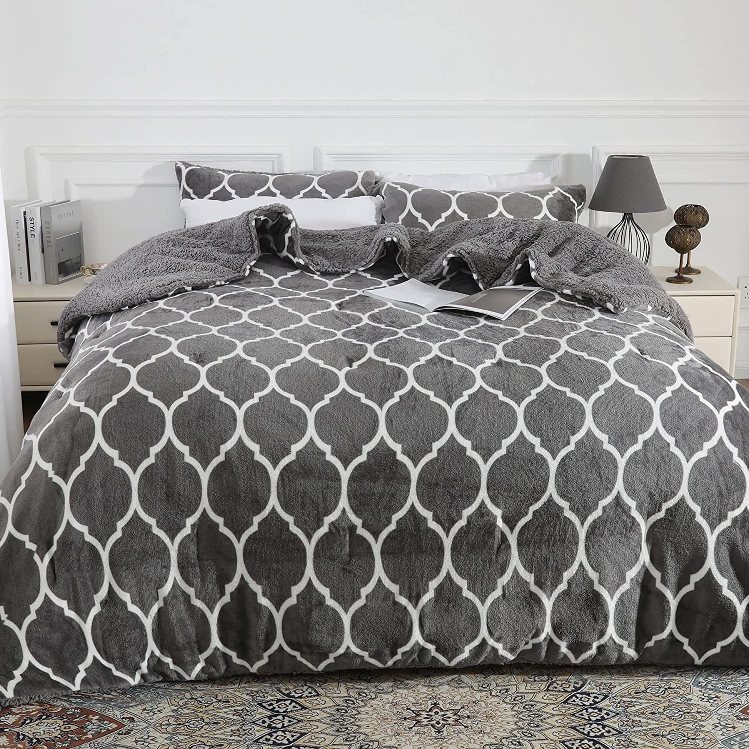 Uttermara Plush Bedding - Queen Size Comforter Set with 2 Pillow Shams ...