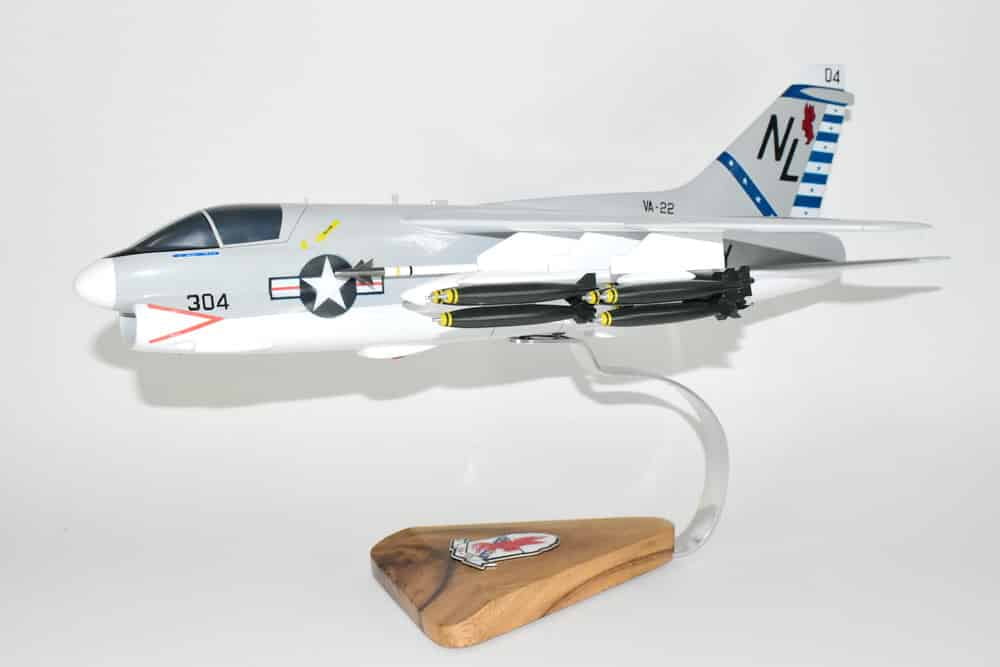 VA-22 Fighting Redcocks (1972) A-7 Corsair II Model, LTV, 1/31 Mahogany Scale Model, Navy ...