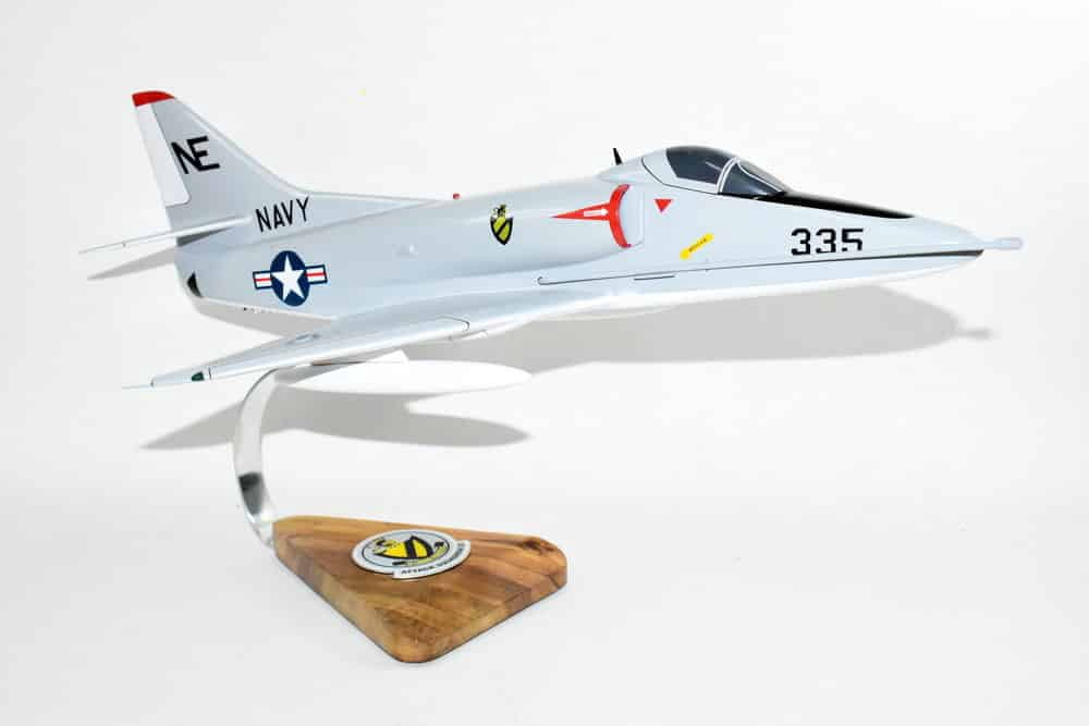 VA-23 Black Knights A-4E (1965) Model, 1/27th Scale, Mahogany, Navy ...