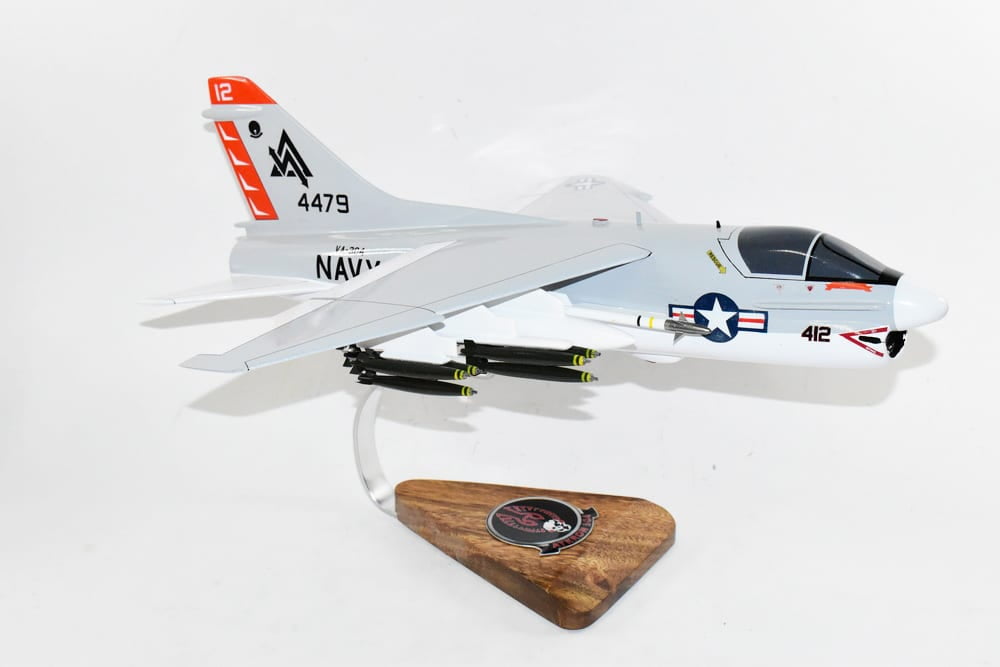 VA-304 Firebirds A-7B Corsair II Model, LTV, 1/31 Mahogany Scale Model ...