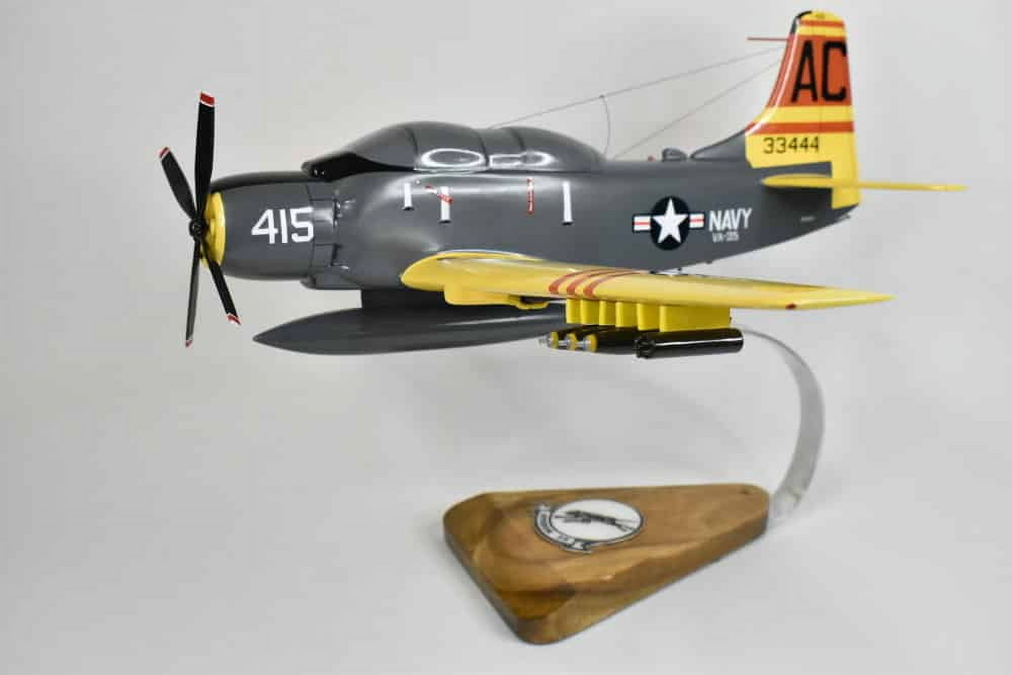 VA-35 Black Panthers AD-5 Skyraider Model, Navy, 1/33 Scale Model ...